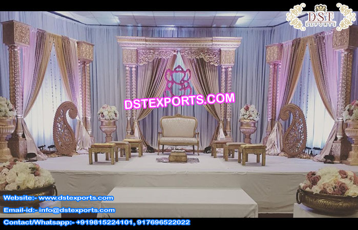 Traditional Triple Pillar Wedding Stage