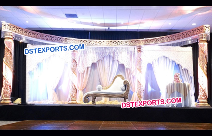 Wedding Gold Crystal Pillar Stage Set
